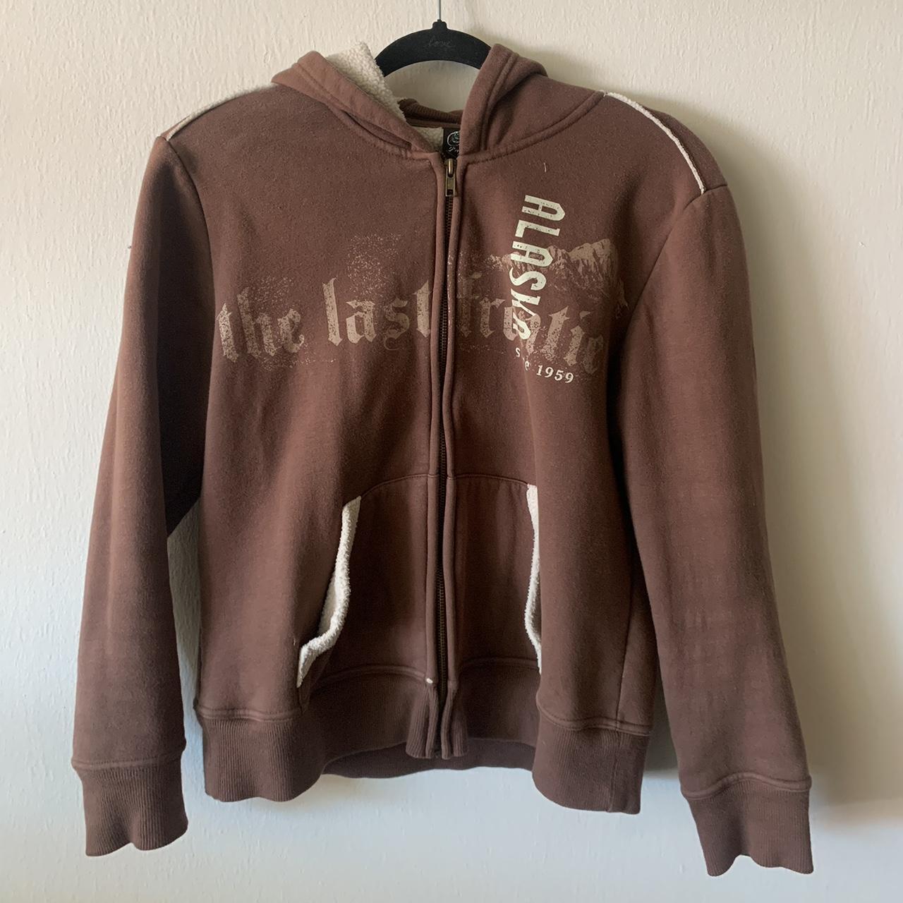 The last frontier Alaska zip up hoodie with fur lining - Depop