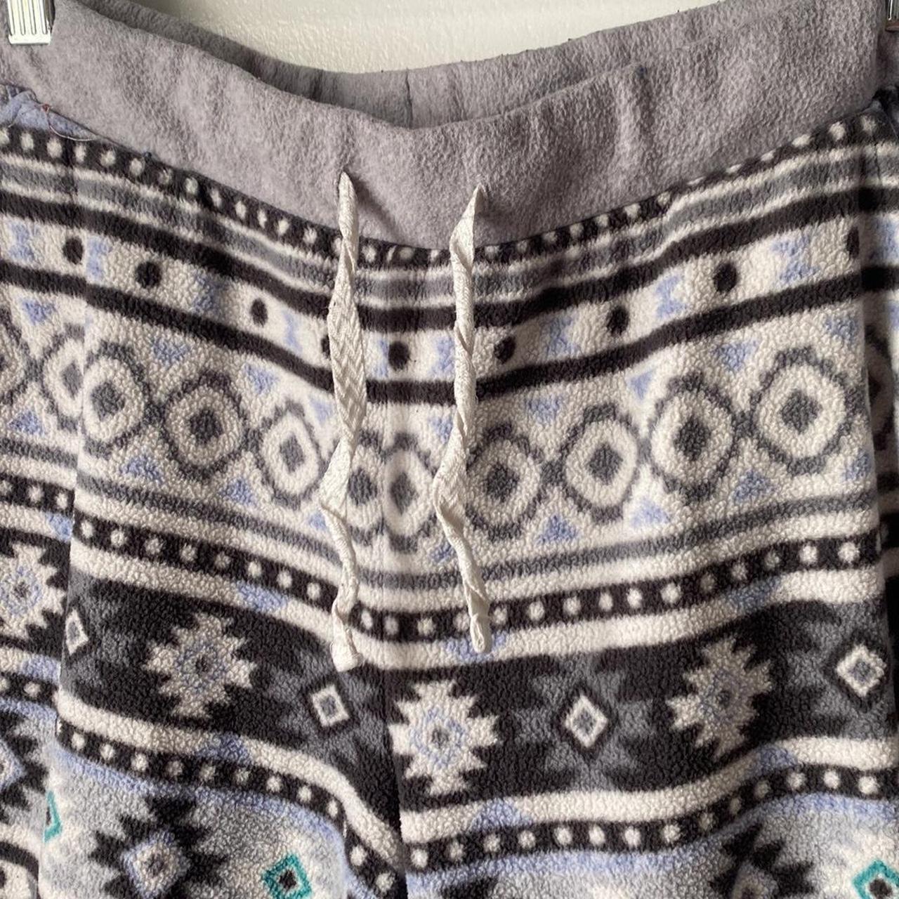Comfy blue and white Aztec print sweatpants... | Depop