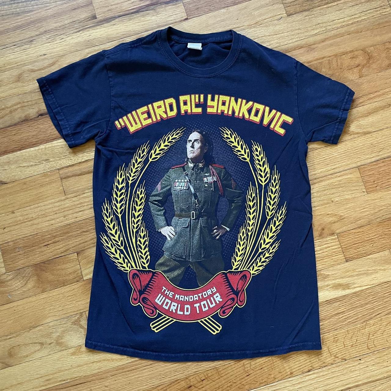 2015 Weird Al Tour Shirt Fits A Little Snug In The Depop