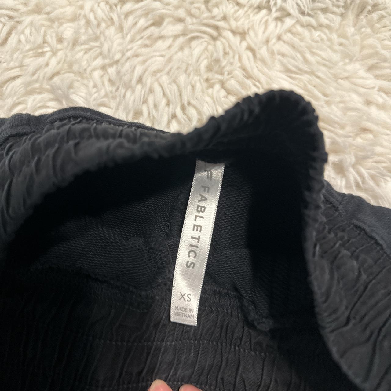 Fabletics cargo pant joggers 🖤 Size xs Super thick... - Depop