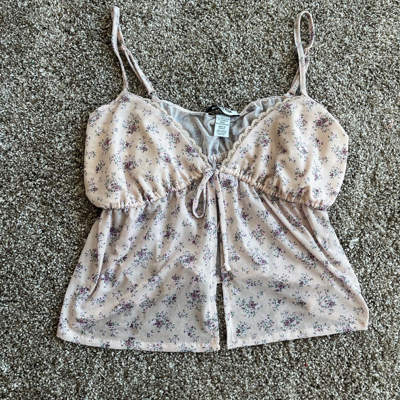Super cute cami top! Open in the front that ties at... - Depop