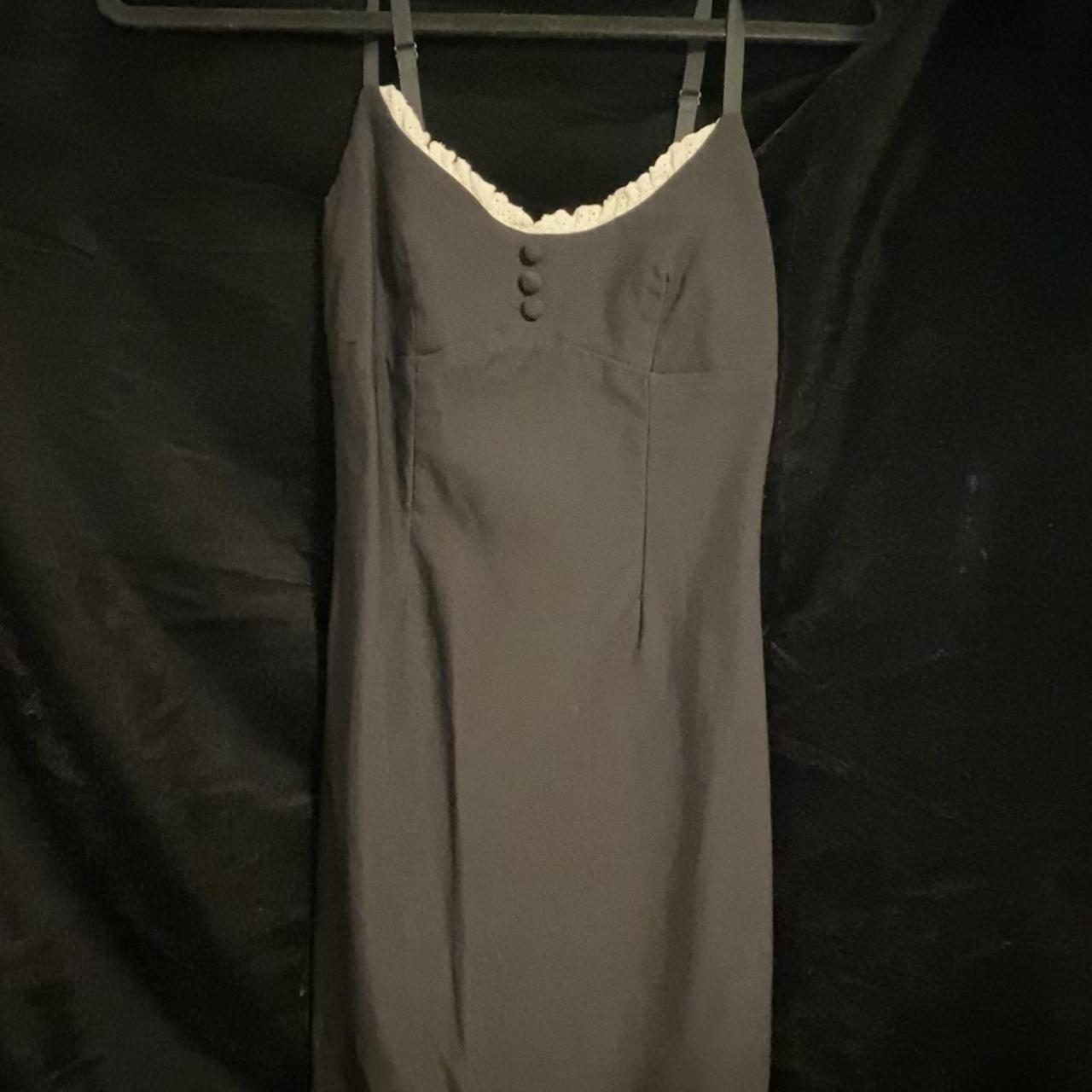 bodycon simple dress somewhat stretchy material,... - Depop