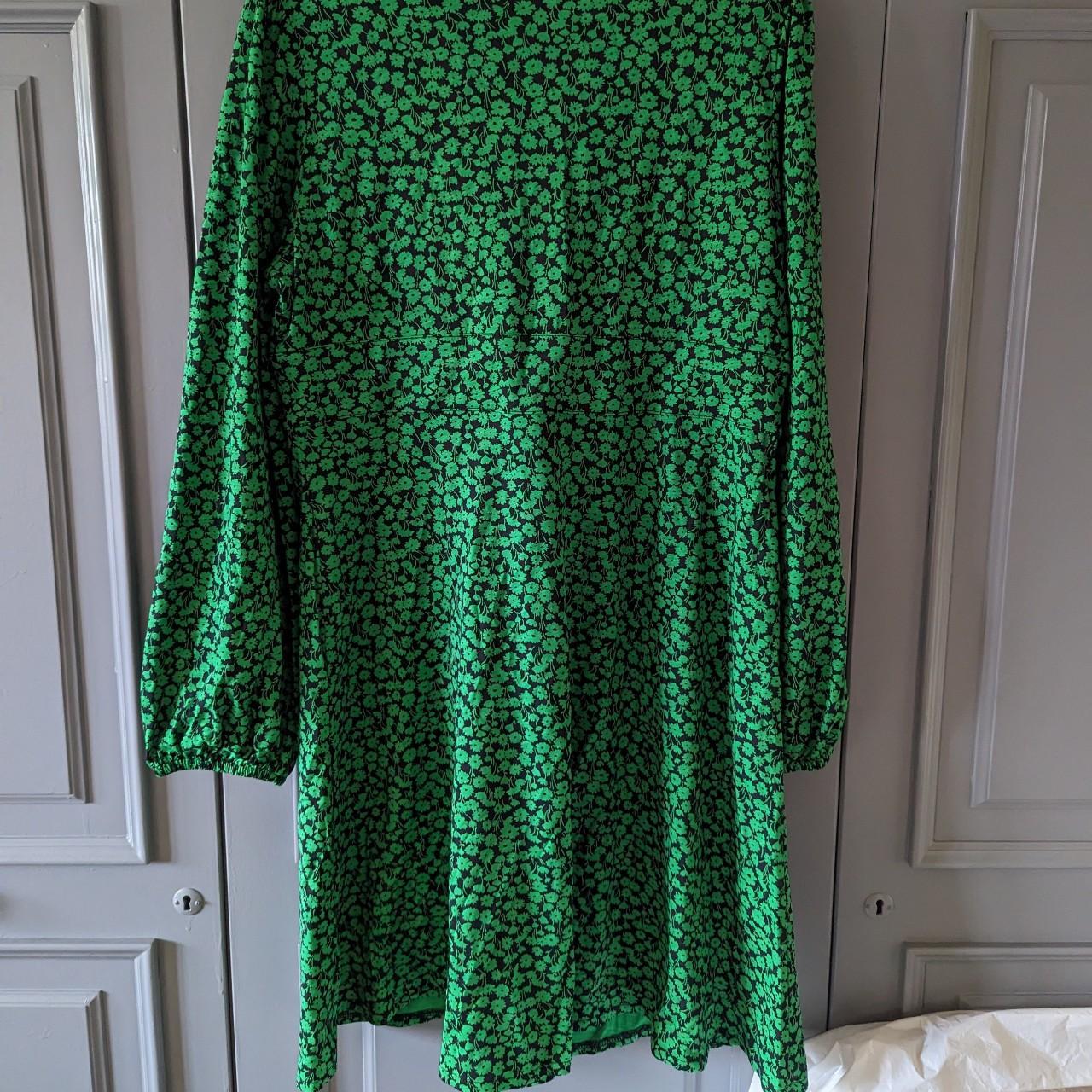 Brand new Boden Button Front Jersey Mini Dress Green... - Depop