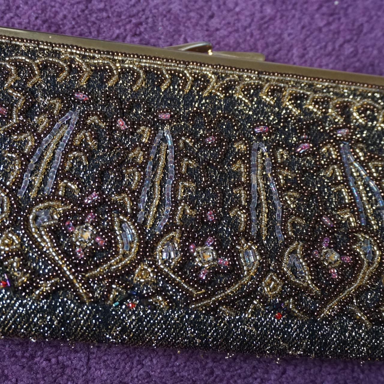 Beautiful vintage beaded clutch with a lovely design... - Depop