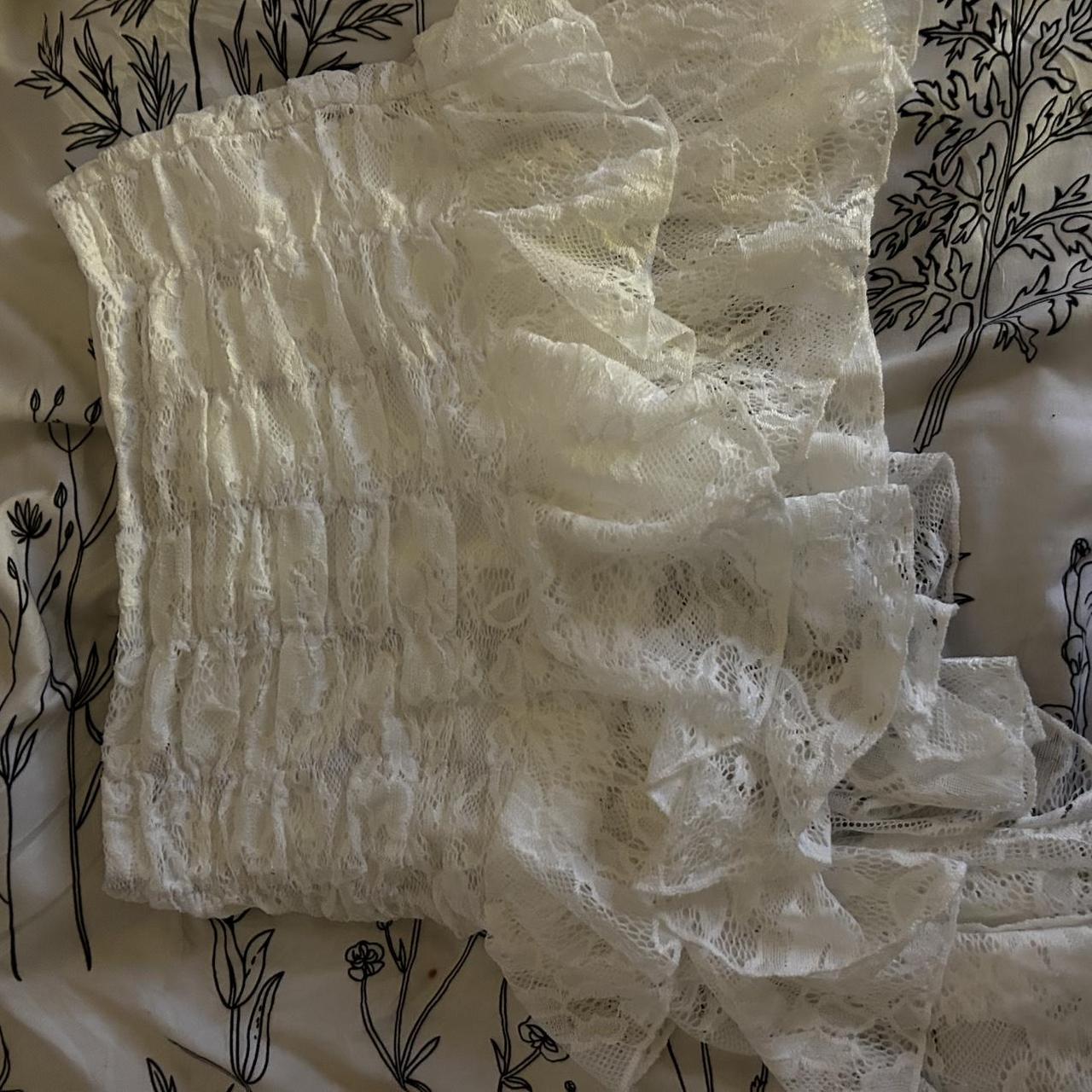 White lace ruffle skirt #cottagecore #lace #fairy - Depop