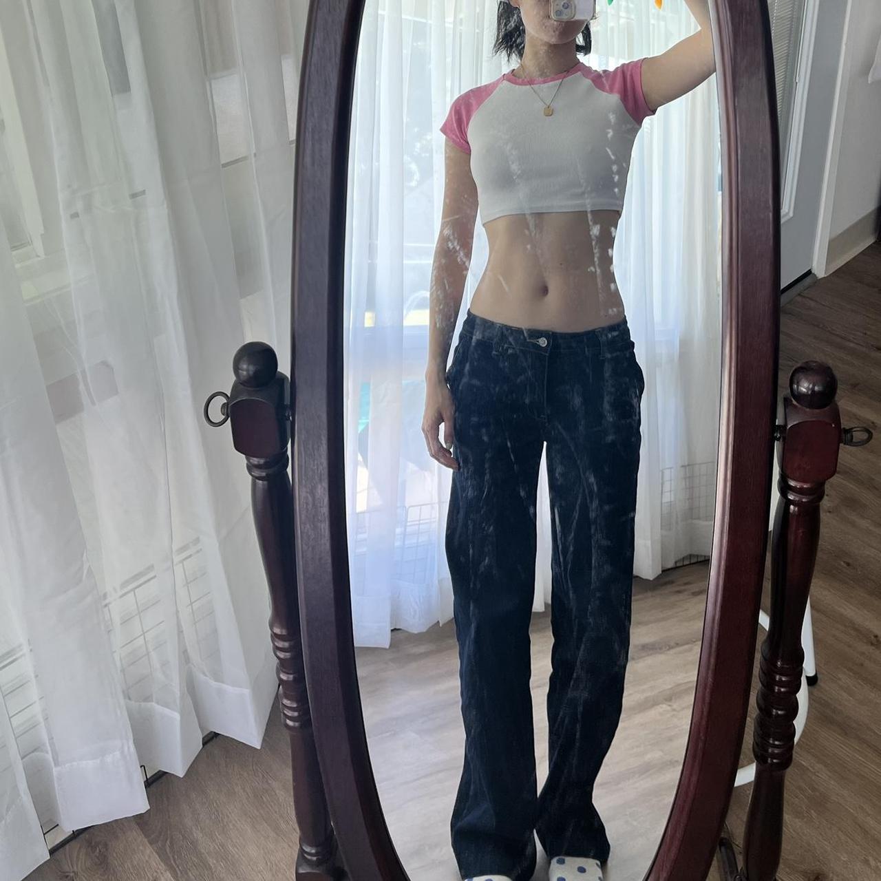 white and pink cropped baseball tee • size M but... - Depop