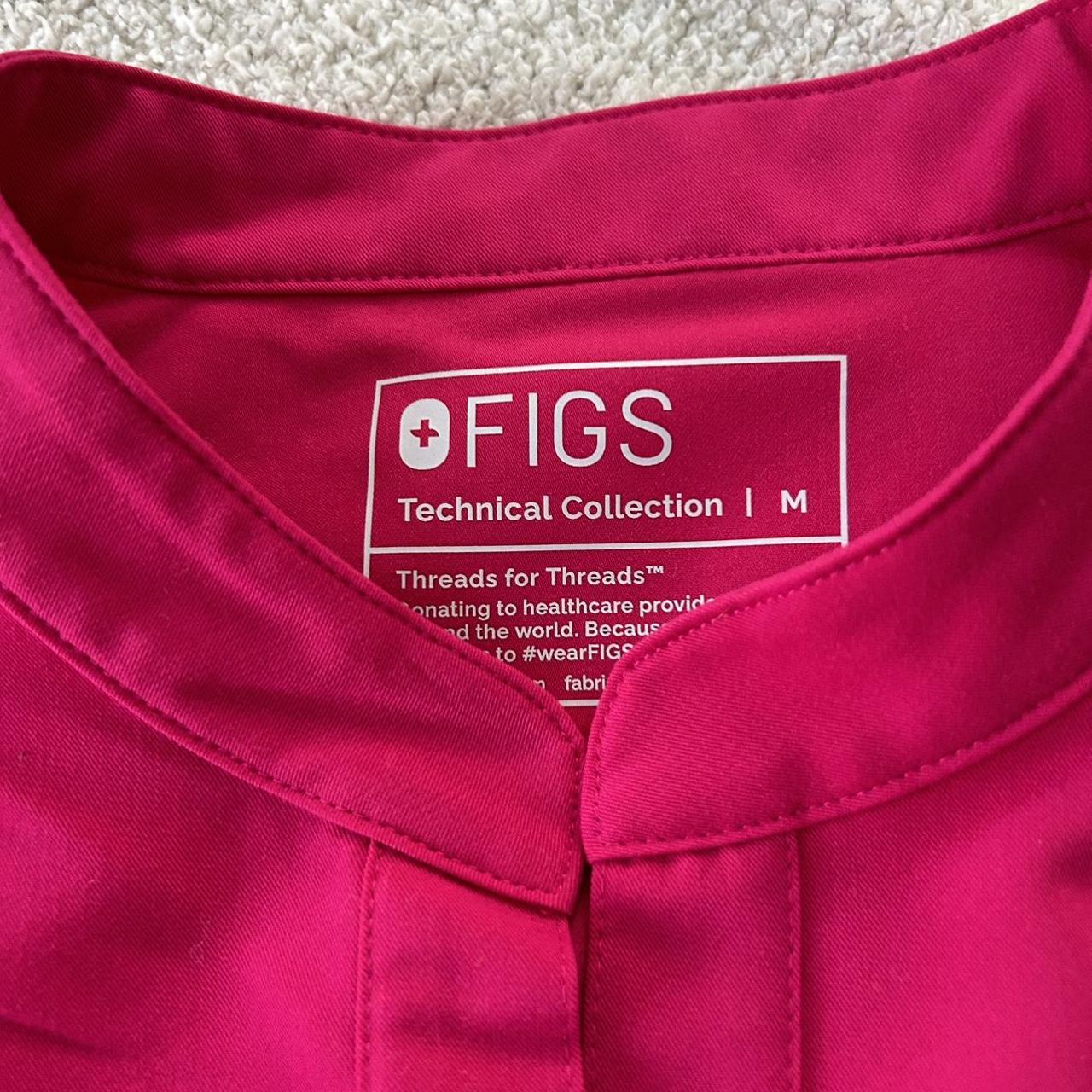Figs Technical Collection Scrub Top In great... - Depop