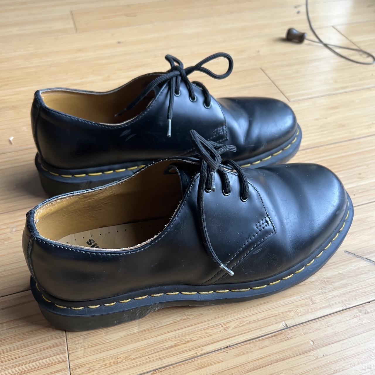 Doc Marten’s 1461 Low top docs Size 8 Signs of wear... - Depop