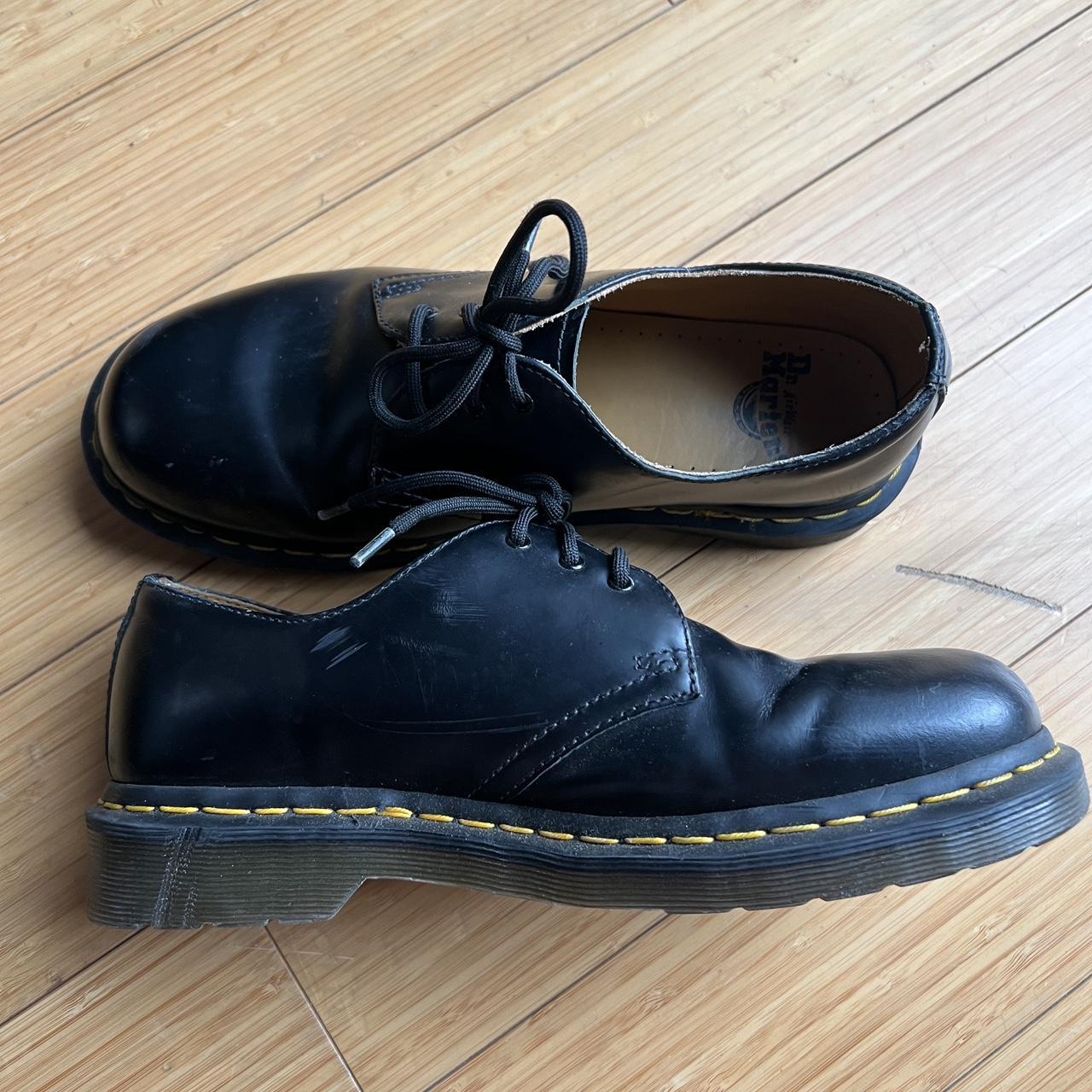 Doc Marten’s 1461 Low top docs Size 8 Signs of wear... - Depop