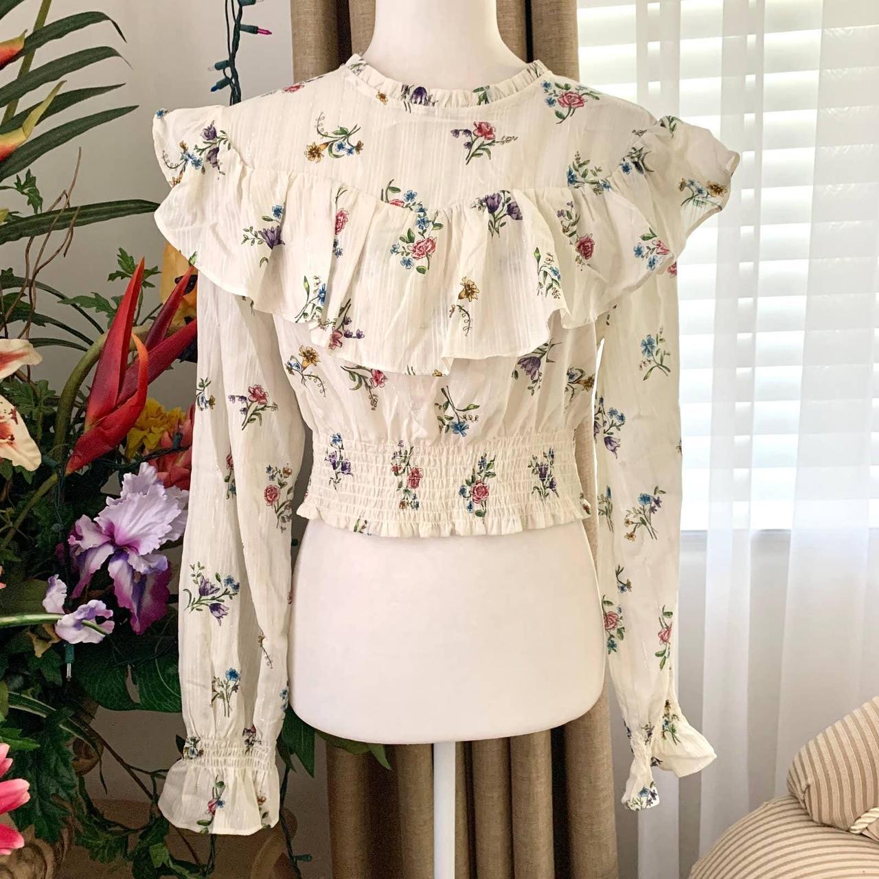 NWT Zara Dainty Floral Print Ruffled Blouse Subtle... - Depop