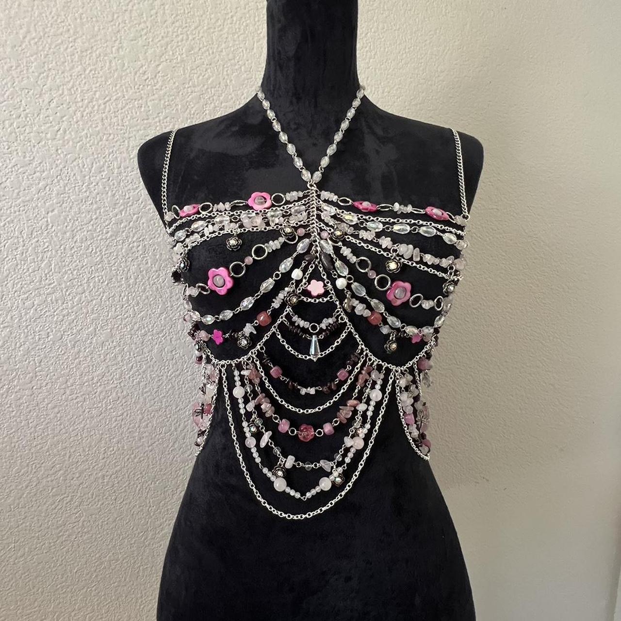 flower child crystal top 🌺🧜🏼‍♀️ 💕🌿🌸💖 contains rose... - Depop