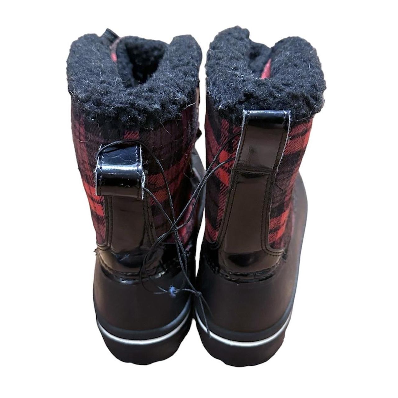 Women's Red and Black Boots | Depop