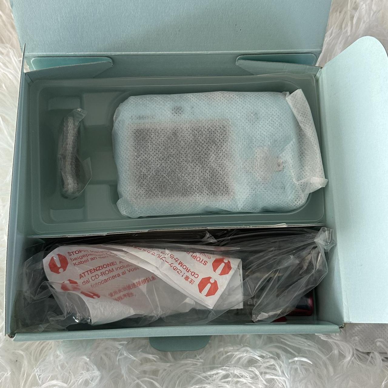 Y2k digital camera early 2000s baby blue Canon... - Depop