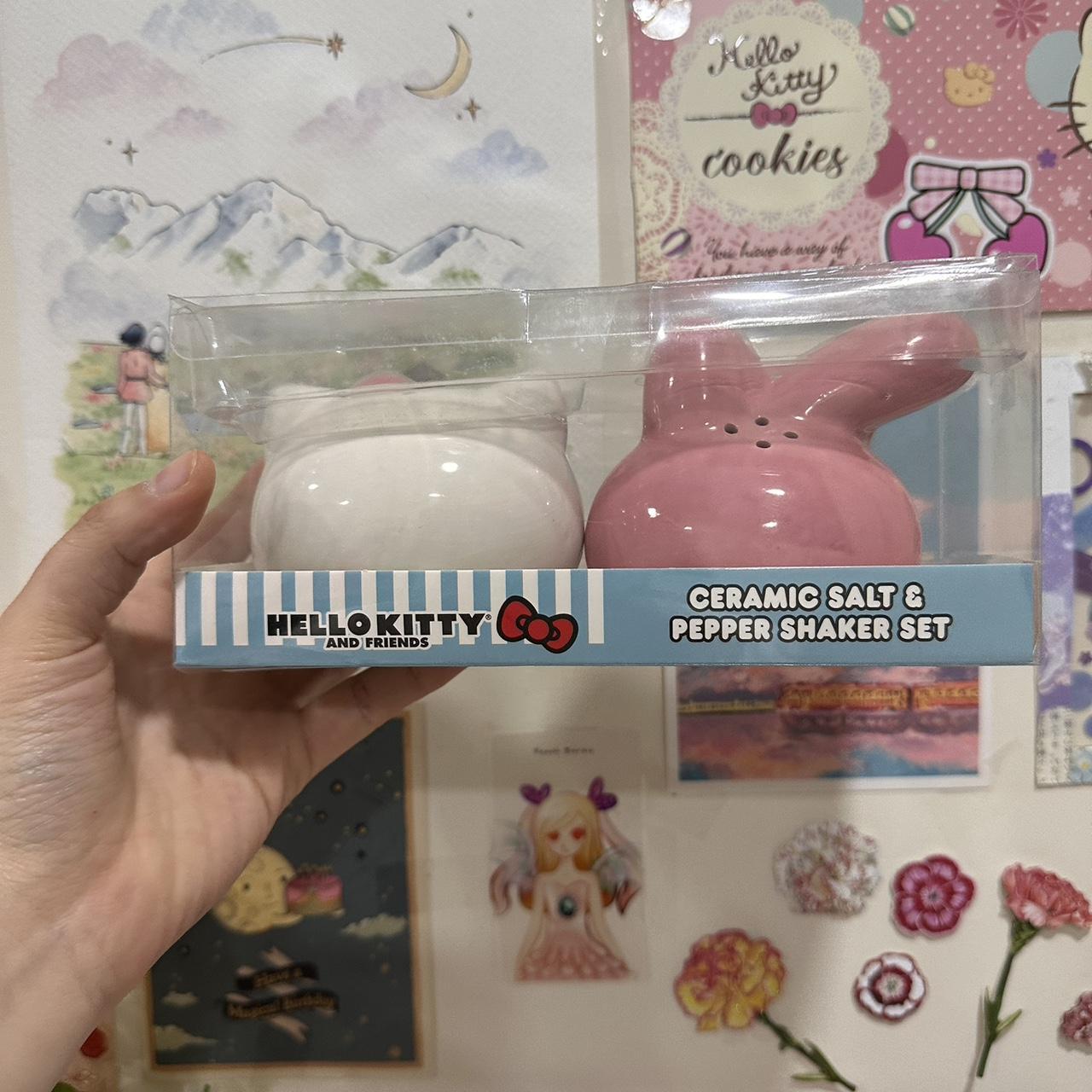 Hello Kitty Salt and Pepper Shakers -both hello... - Depop