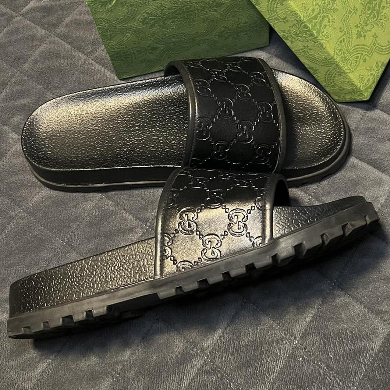 Gucci Men's Black Slides | Depop