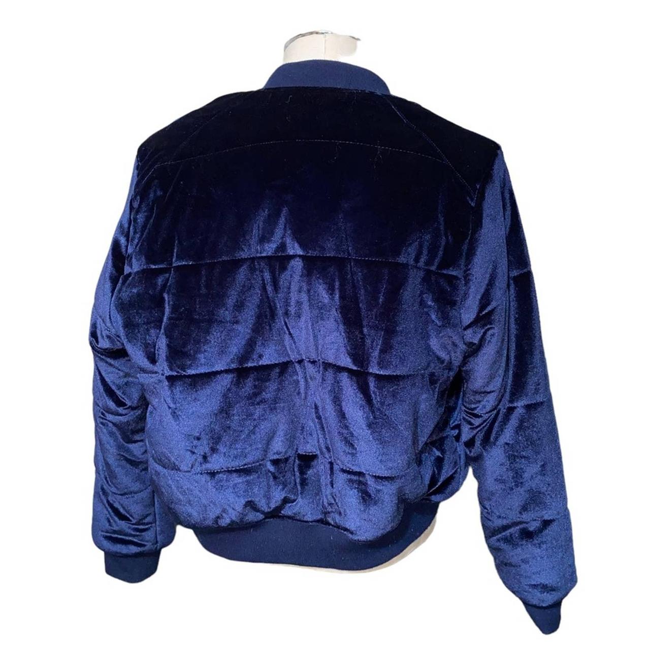 New Look Velvet Cropped Puffer Full Zip Bomber... - Depop