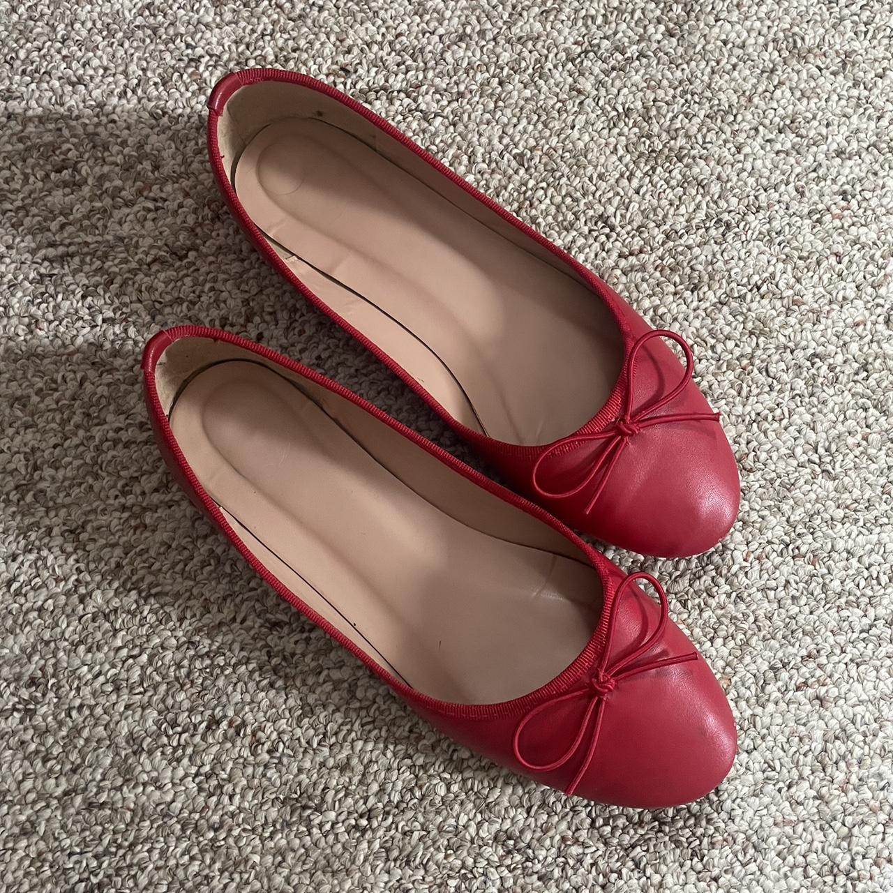 super cute red bow ballet flats perfect for all year... - Depop
