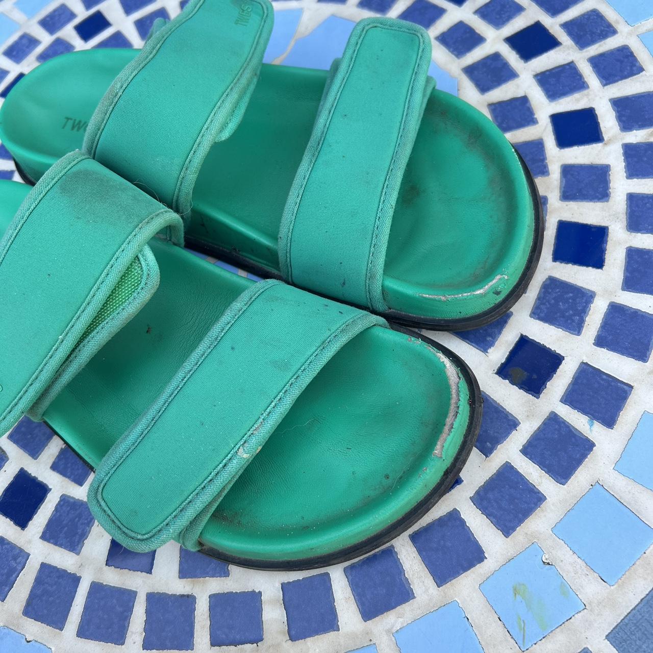 Slidekick 2.0 less than a year old but has sone... - Depop