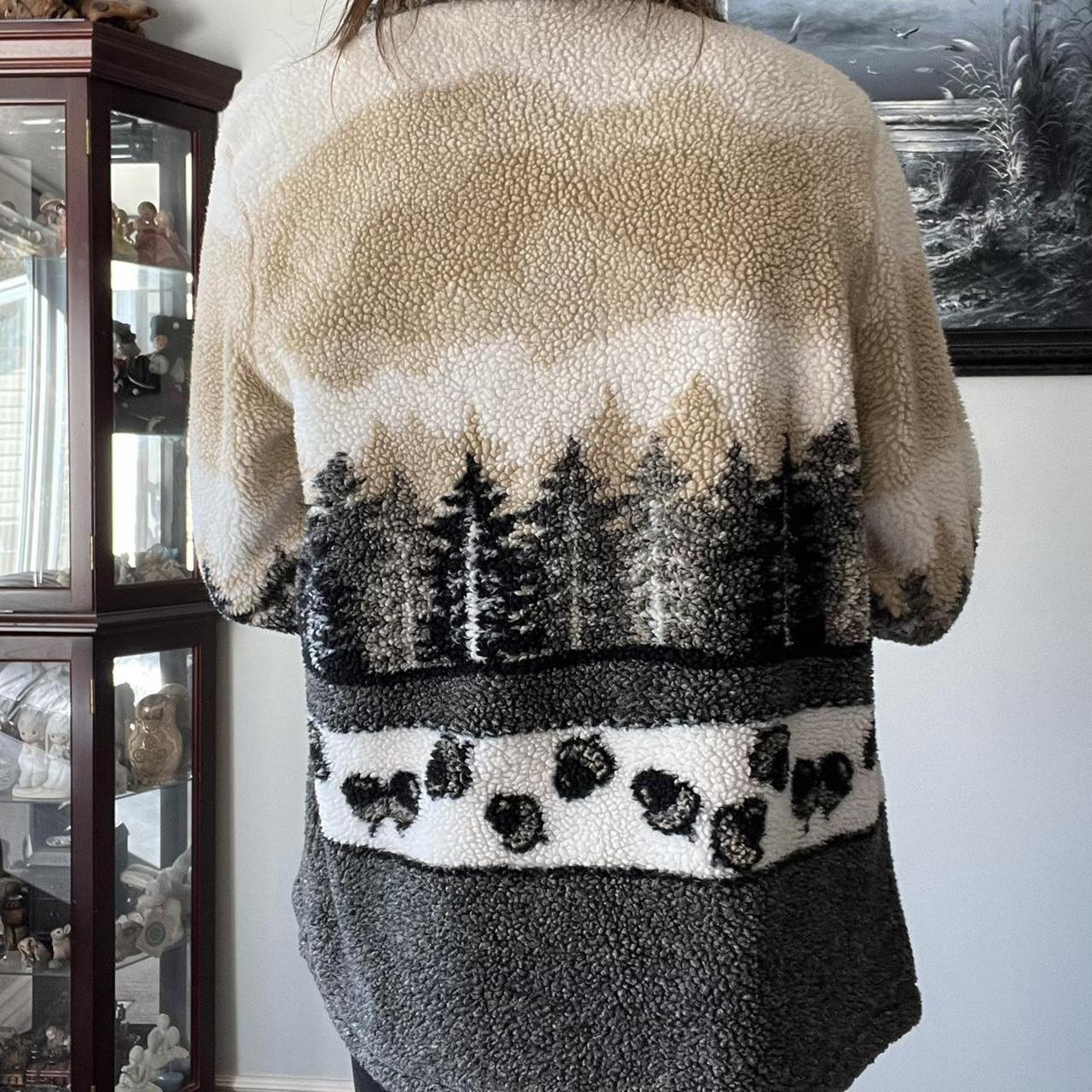 vintage white stag fleece jacket size large, is... - Depop