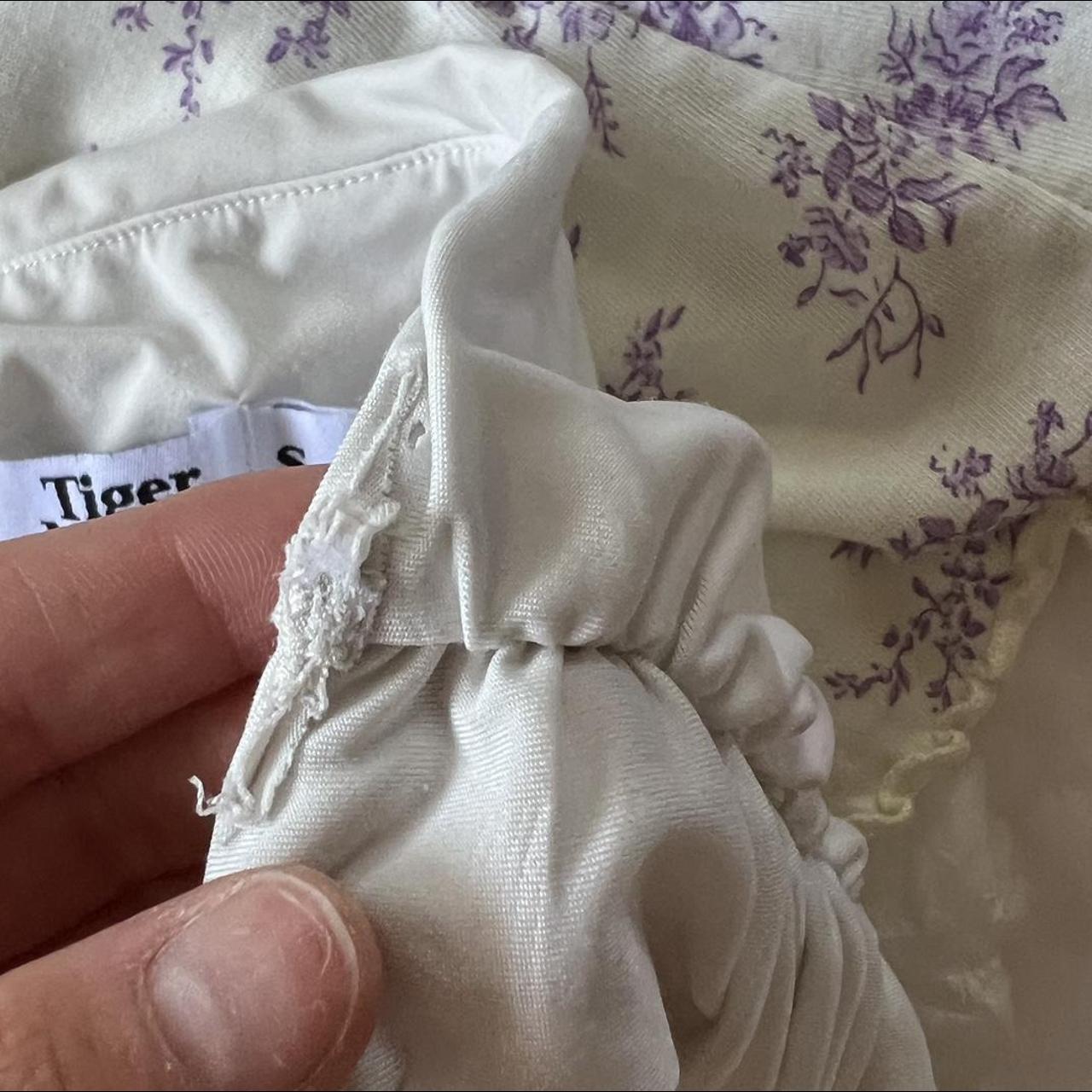 Tiger mist light grey tube top Super flattering,... - Depop