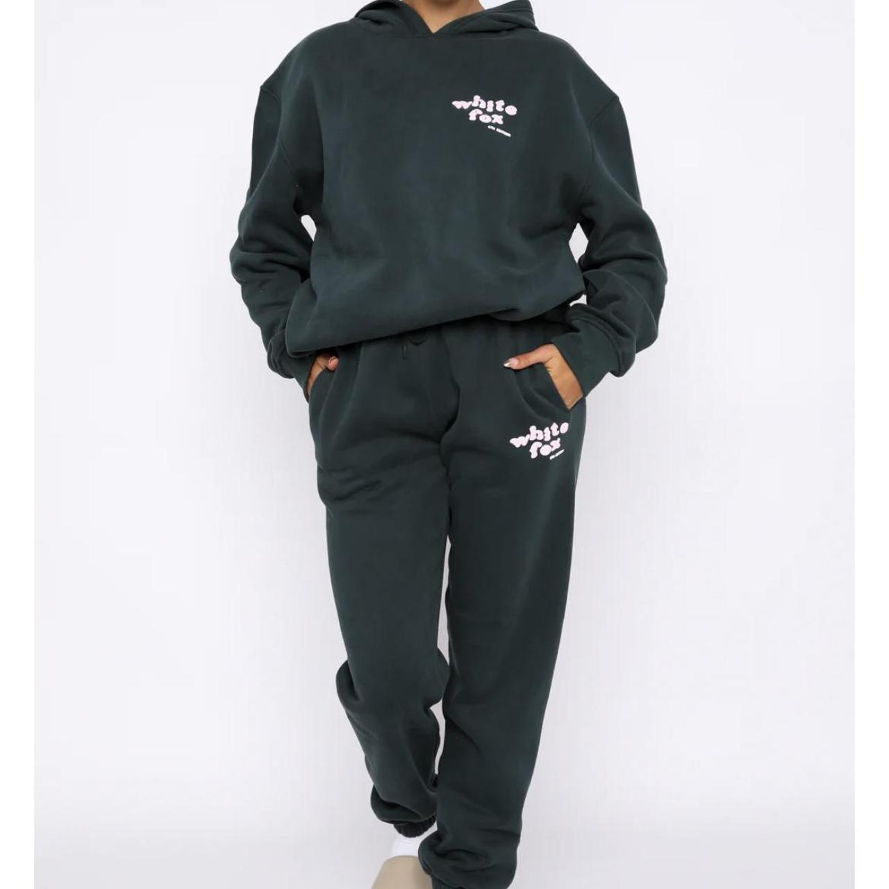 White Fox Set - White Fox 4th Edition Sweater Set in... - Depop