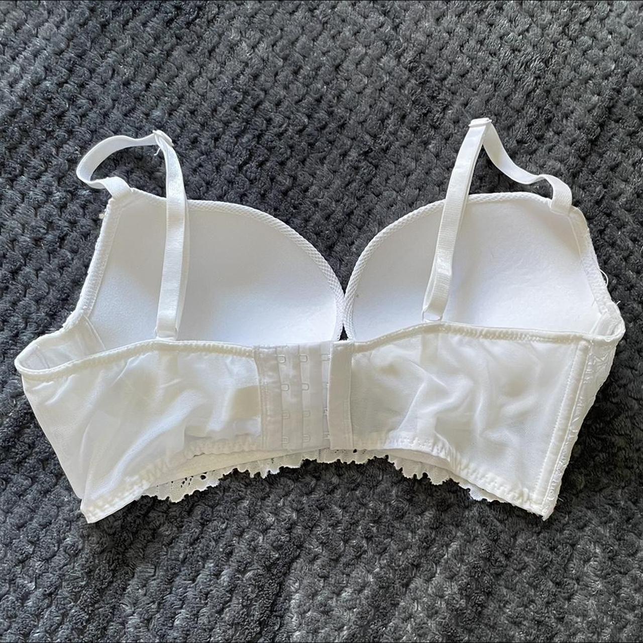 🏷️White Lace Longline Bra New Look size 34C Never... - Depop