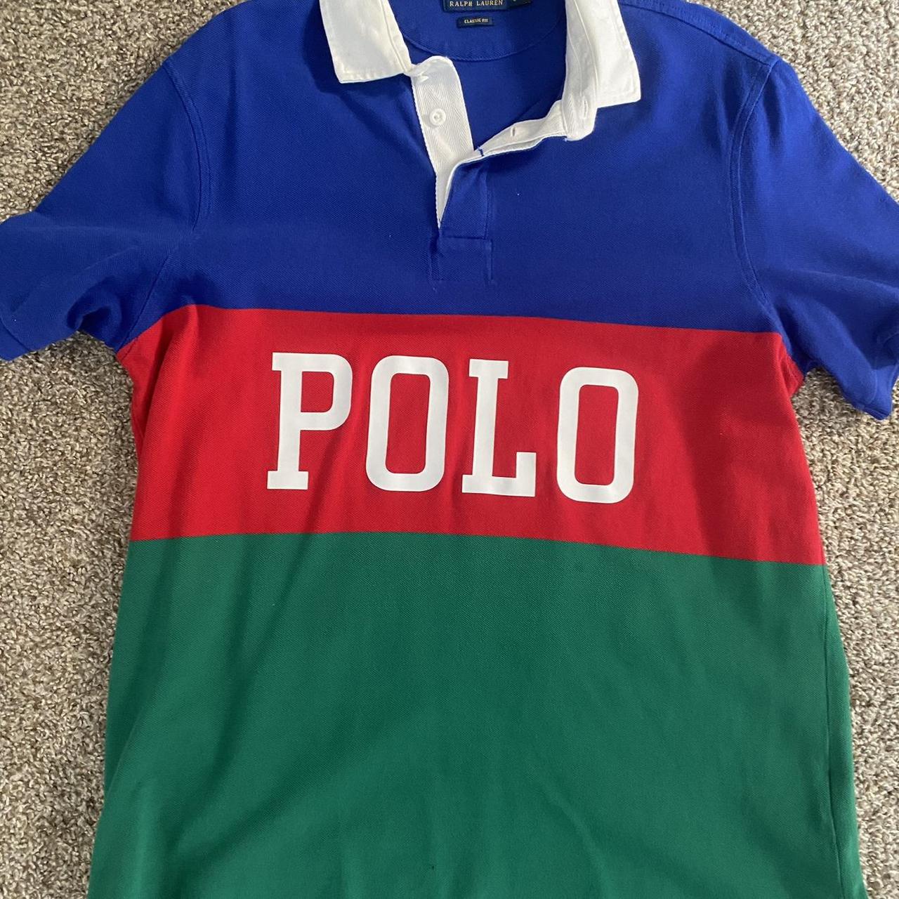 Polo tri color block. Red, blue green size l - Depop