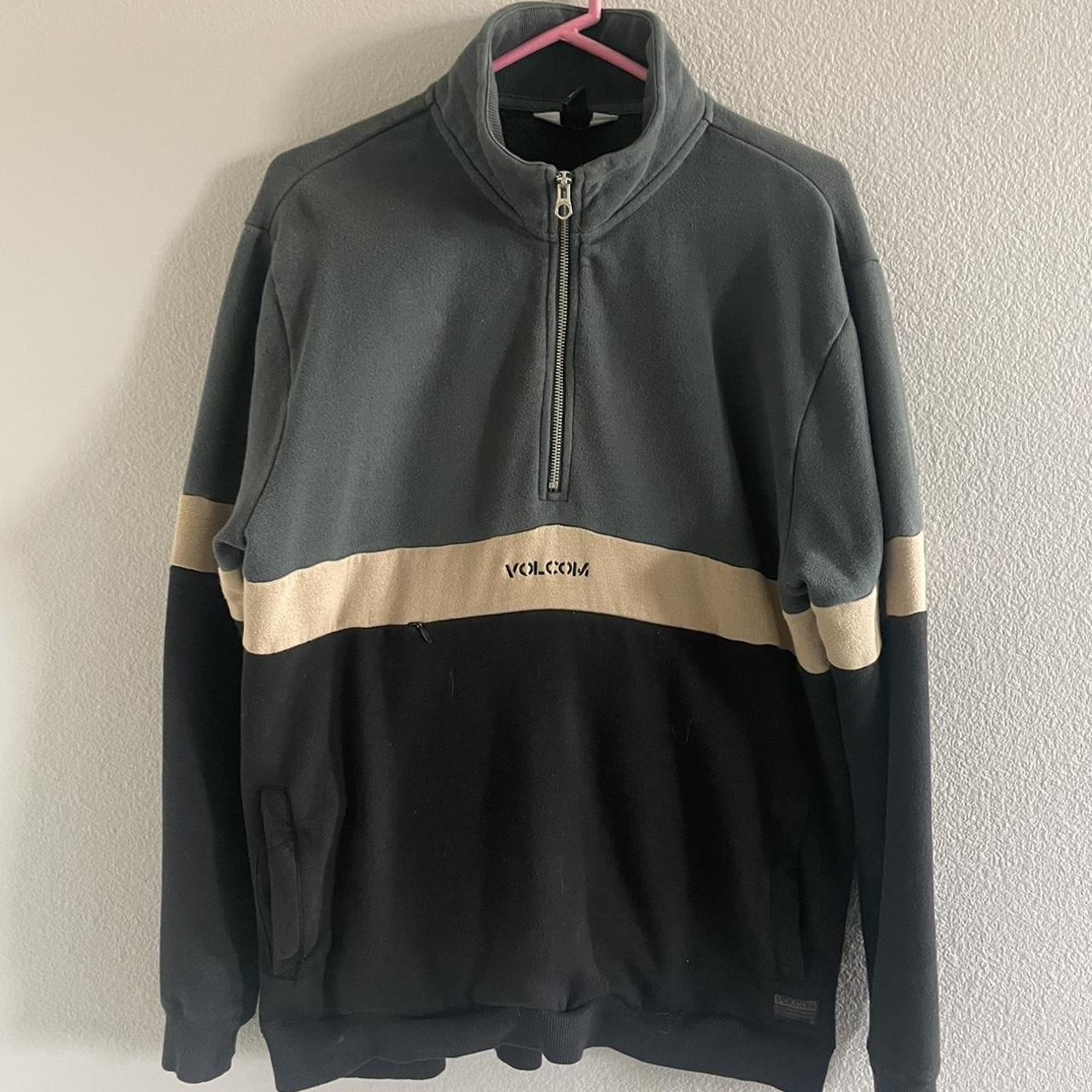 Volcom Half Zip Polo Sweatshirt - Depop