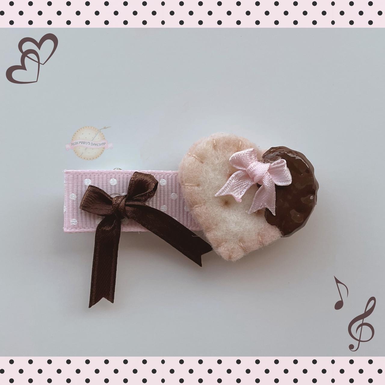 Choco covered biscuit hair clip 🤎🍪🎀 $22 USD Bow... - Depop