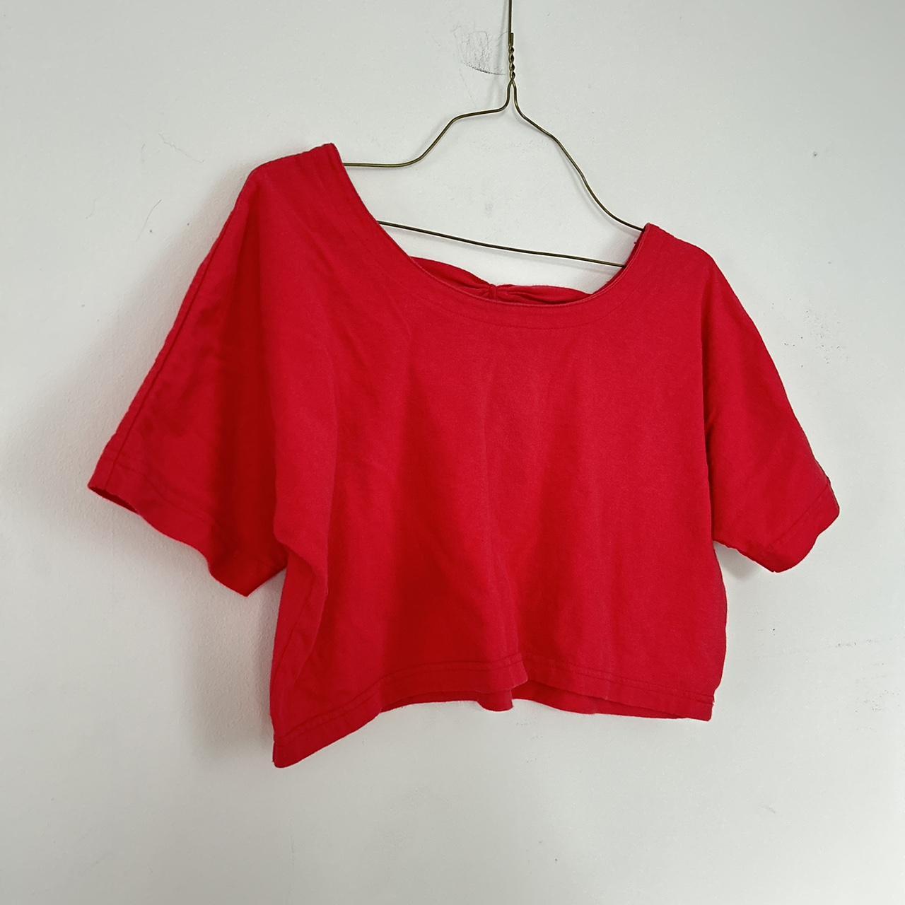Vintage red crop top! • Plain n simple semi-cropped... - Depop
