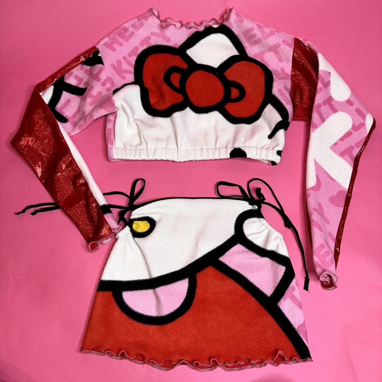 Hello Kitty Set 💓 cropped sweater with elastic waist... | Depop