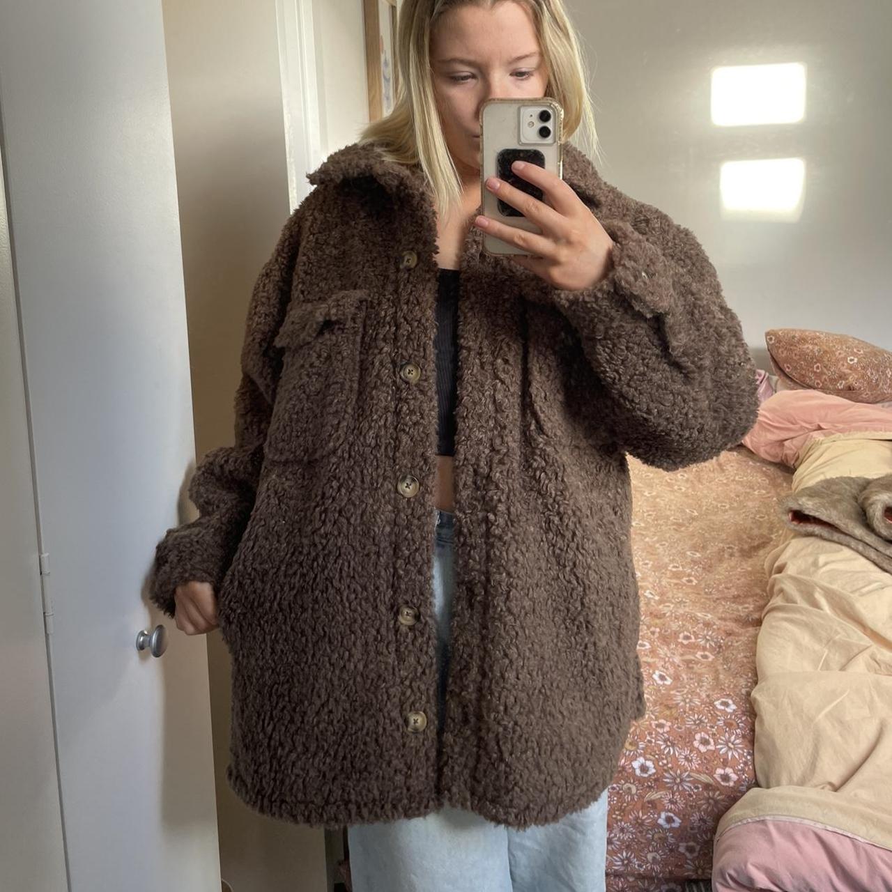 Glassons brown fluffy coat Size M Never worn - Depop