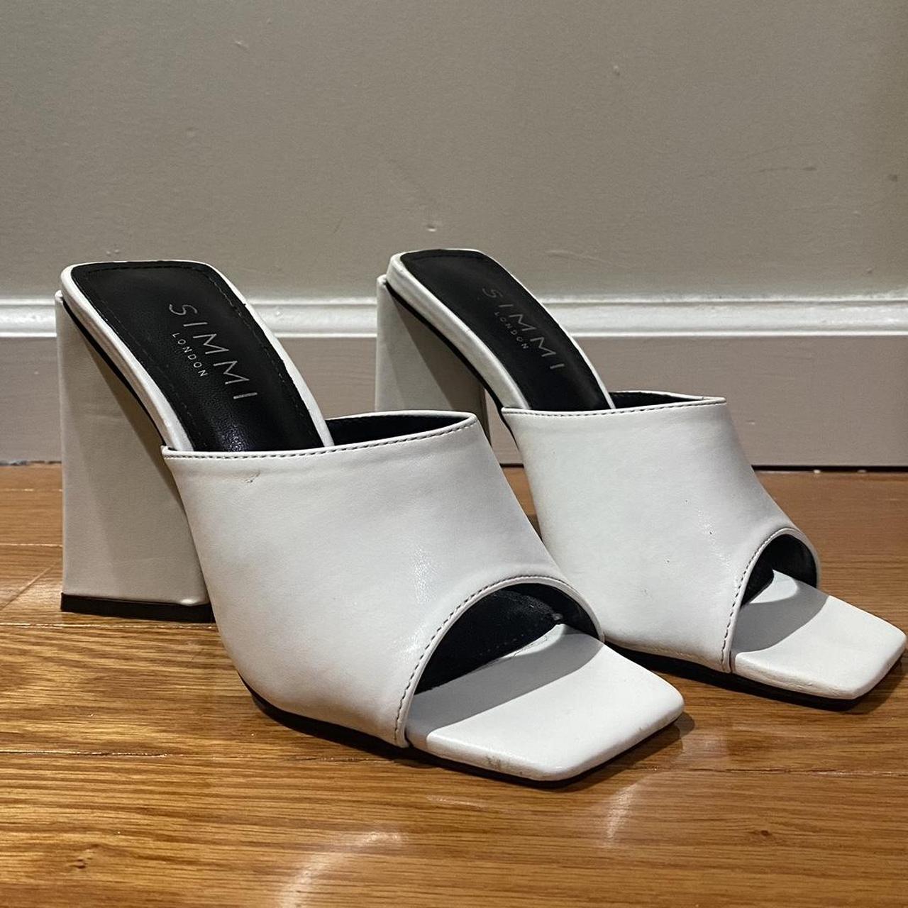 Simmi London White Open Toe Mules Only worn once - Depop