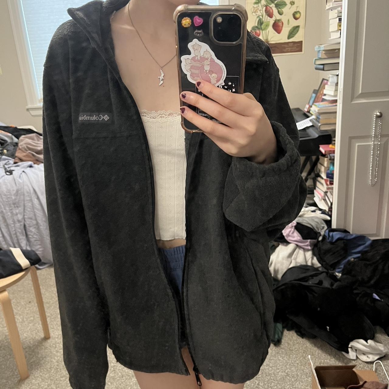 Columbia grey fleece zip up jacket Soft and... - Depop