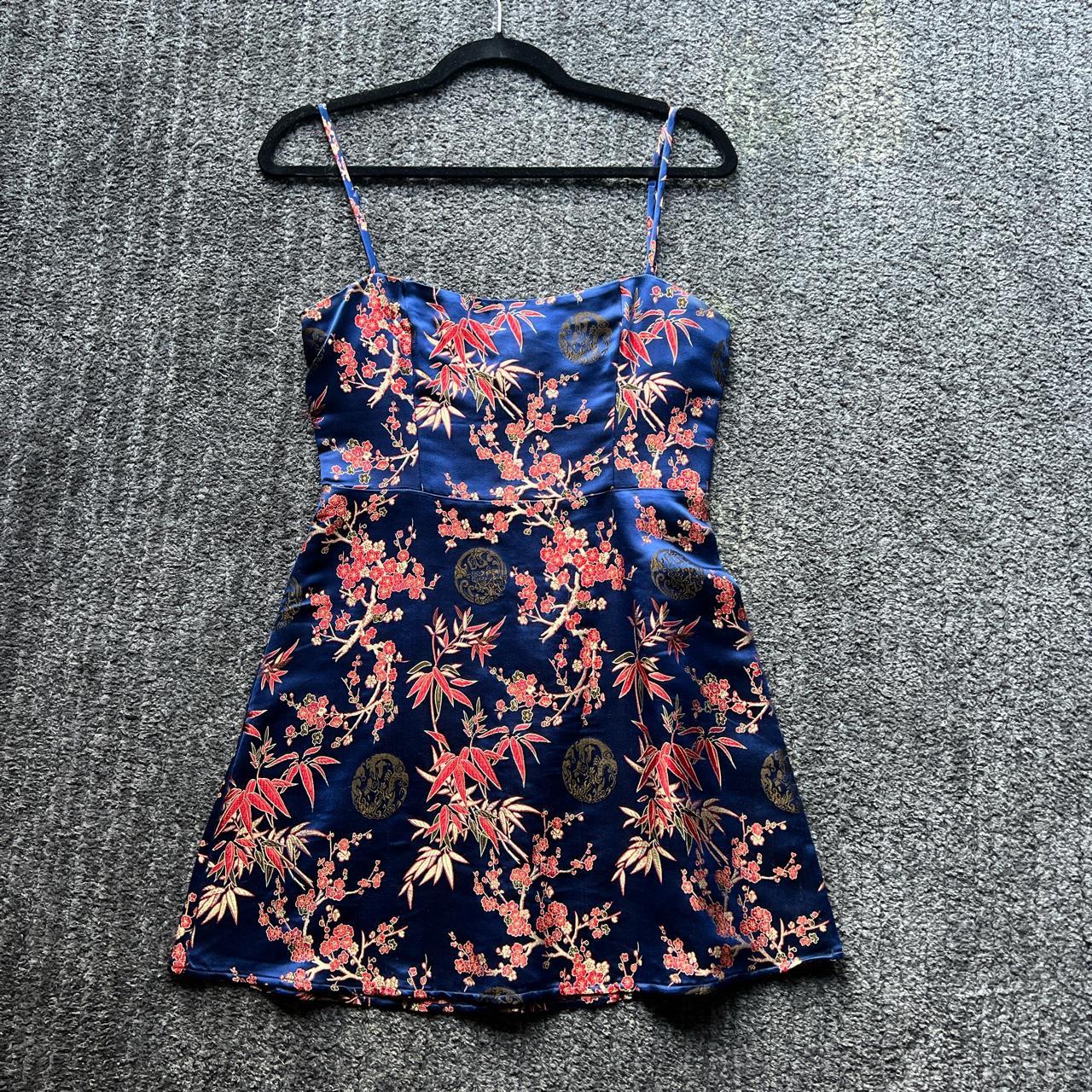 realisation par dress size small - Depop