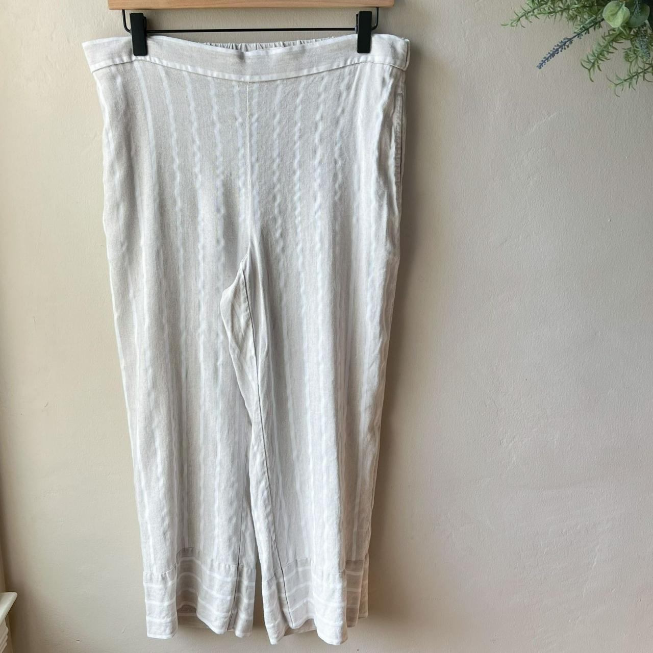 Loft Cream White Striped Wide Leg Crop Pull On Pants... - Depop
