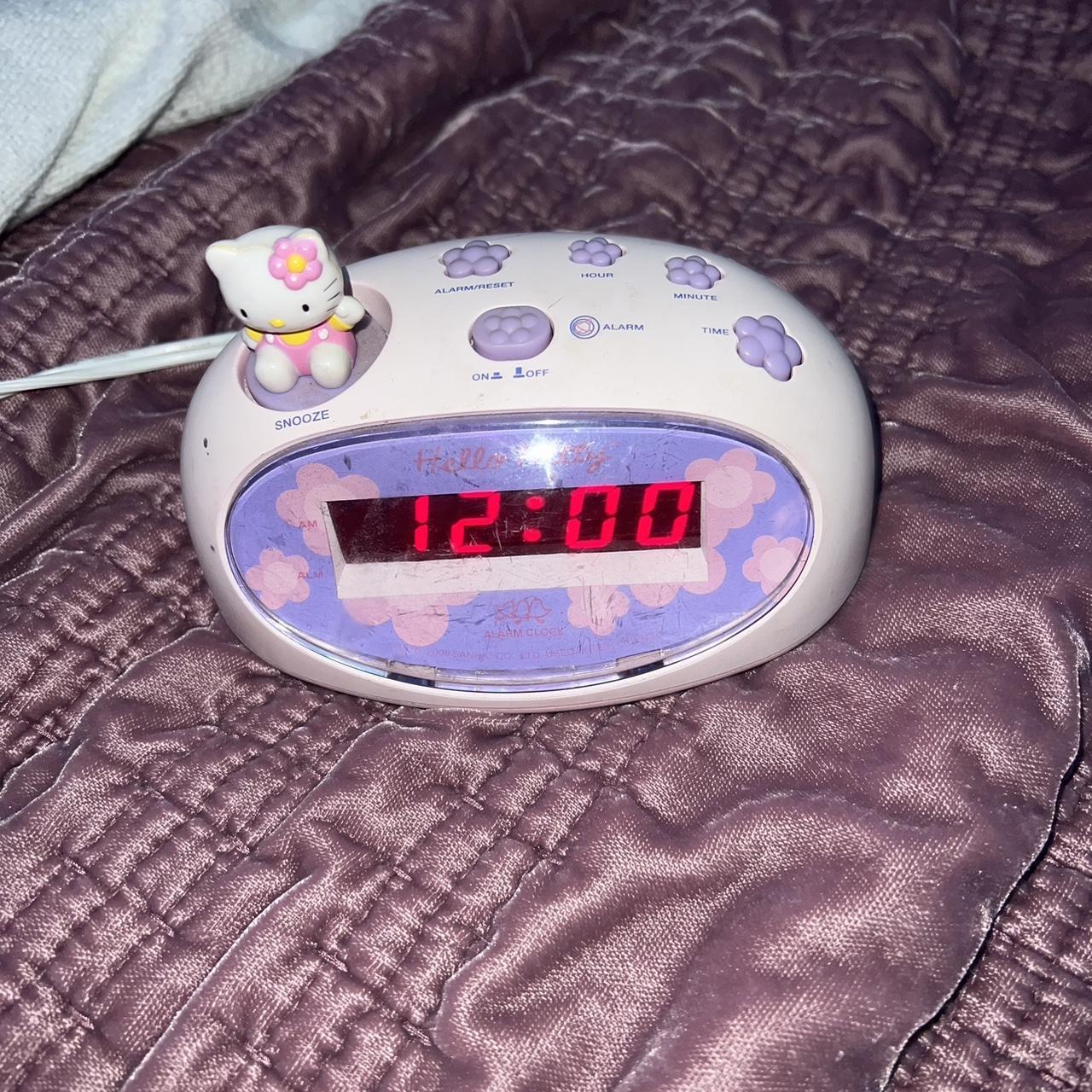 classic hello kitty alarm clock 💕 super adorable but... - Depop