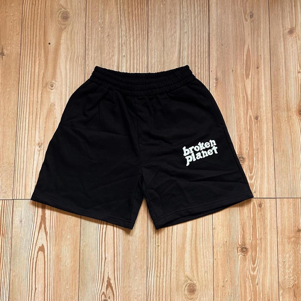 BROKEN PLANET LOGO SHORTS BLACK 📏 size M comes... - Depop