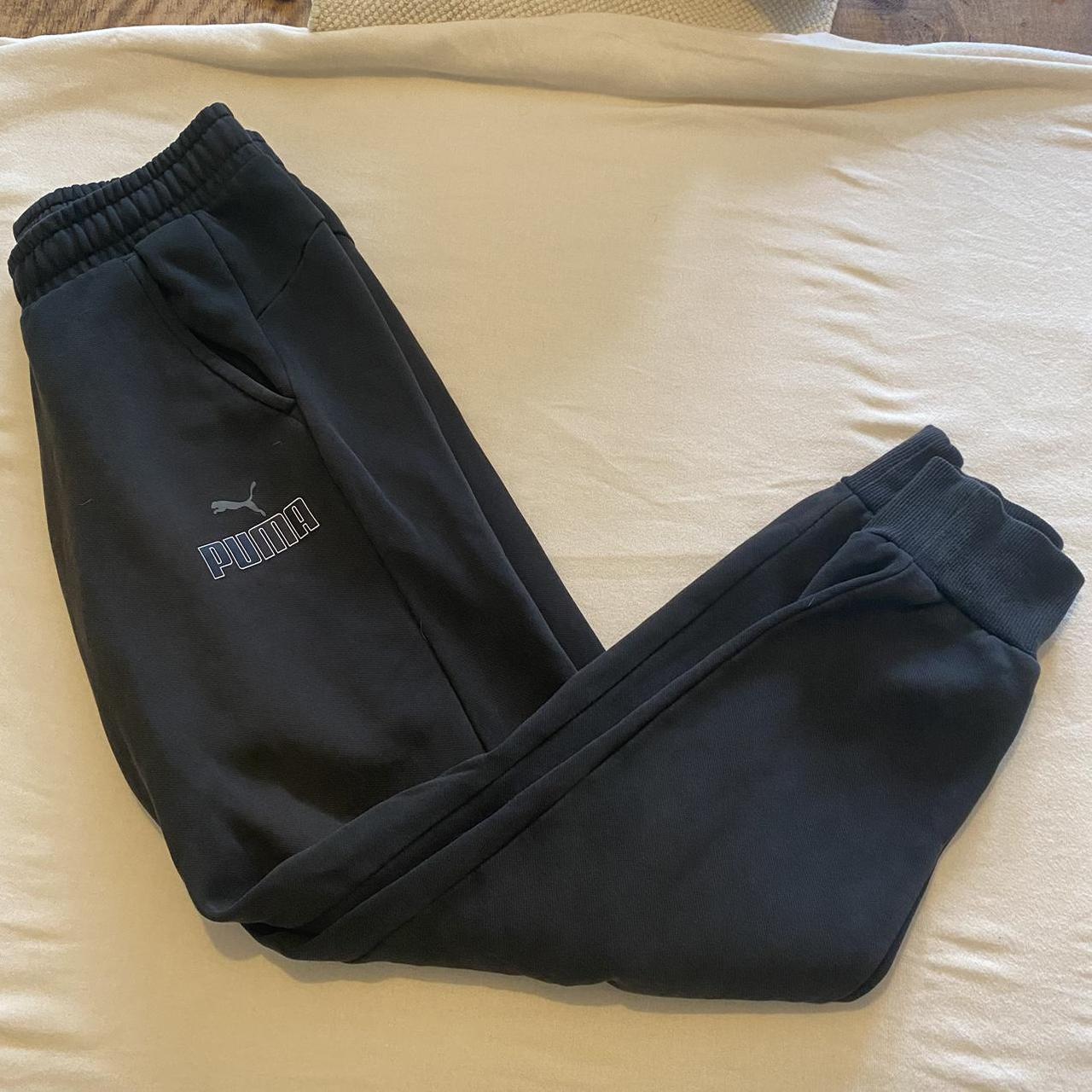 Men’s Puma Joggers in Medium Great condition,... - Depop