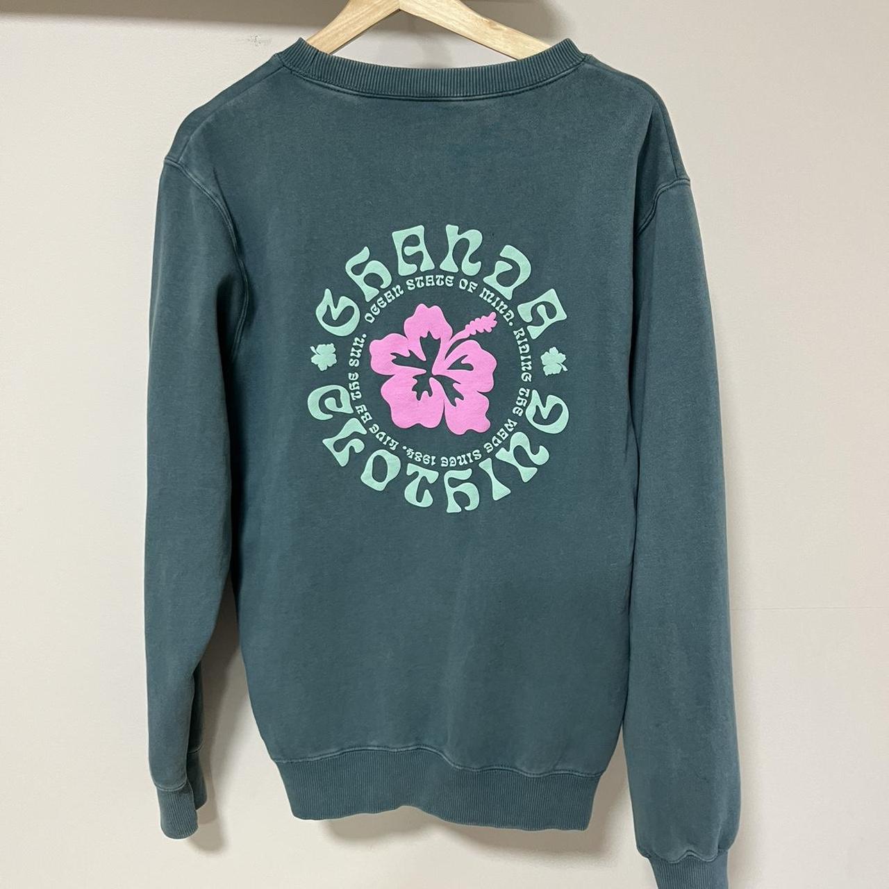 Ghanda crew neck - Depop