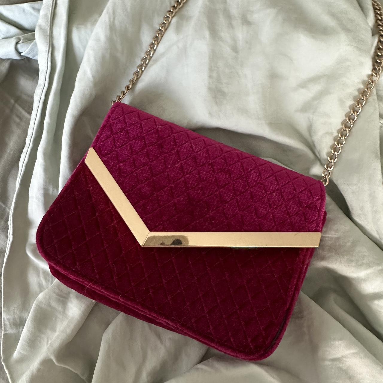 Small formal purse from Collette - Depop
