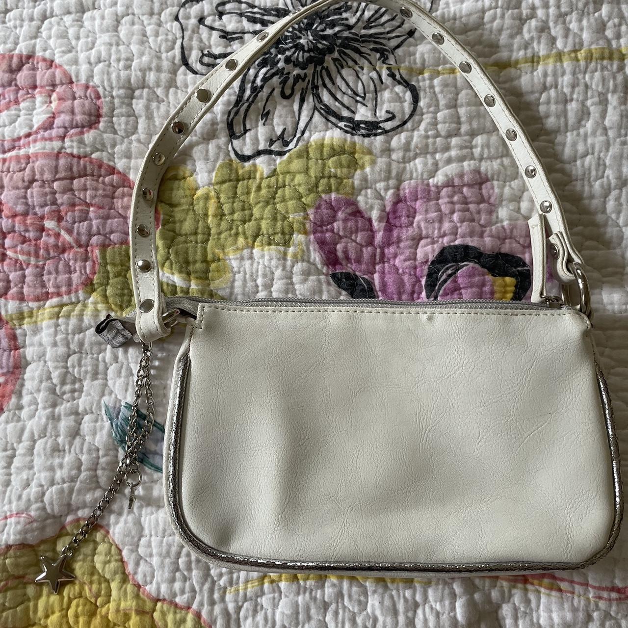 cutest white and silver purse with star charms -... - Depop