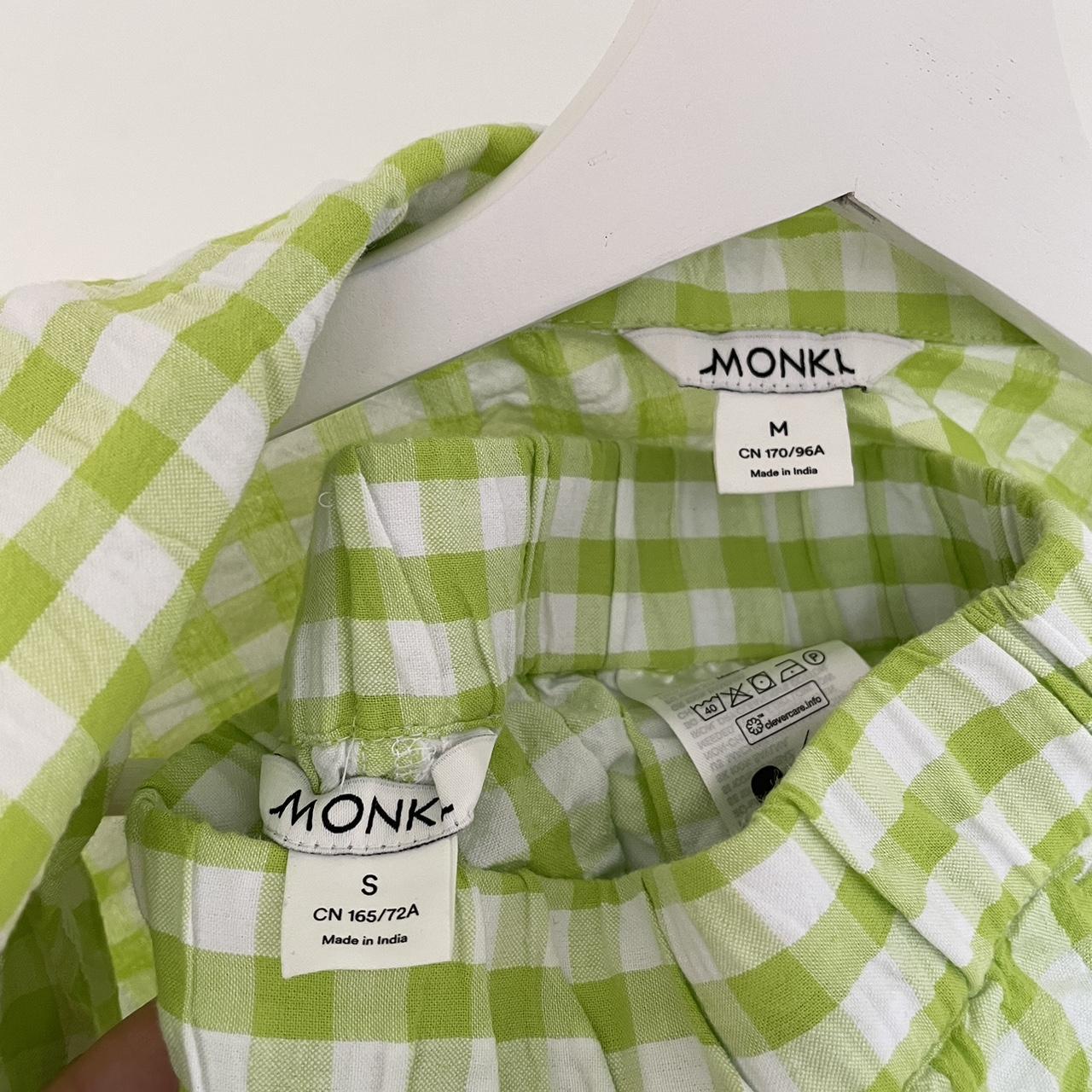 Monki Women's Green and White Top | Depop