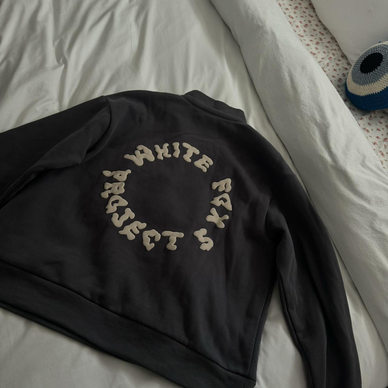 WHITE FOX PROJECT 5 QUARTER ZIP Size S/M but is... - Depop