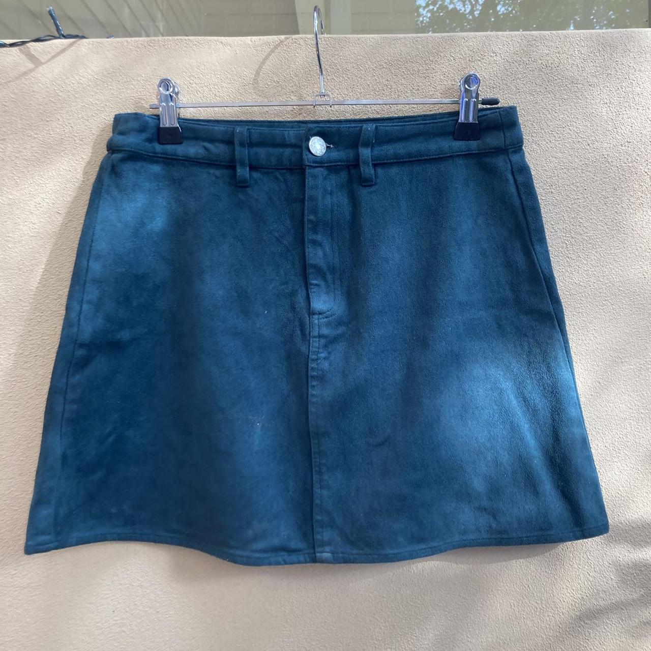Dark green velvet mini skirt Size 10 - Depop