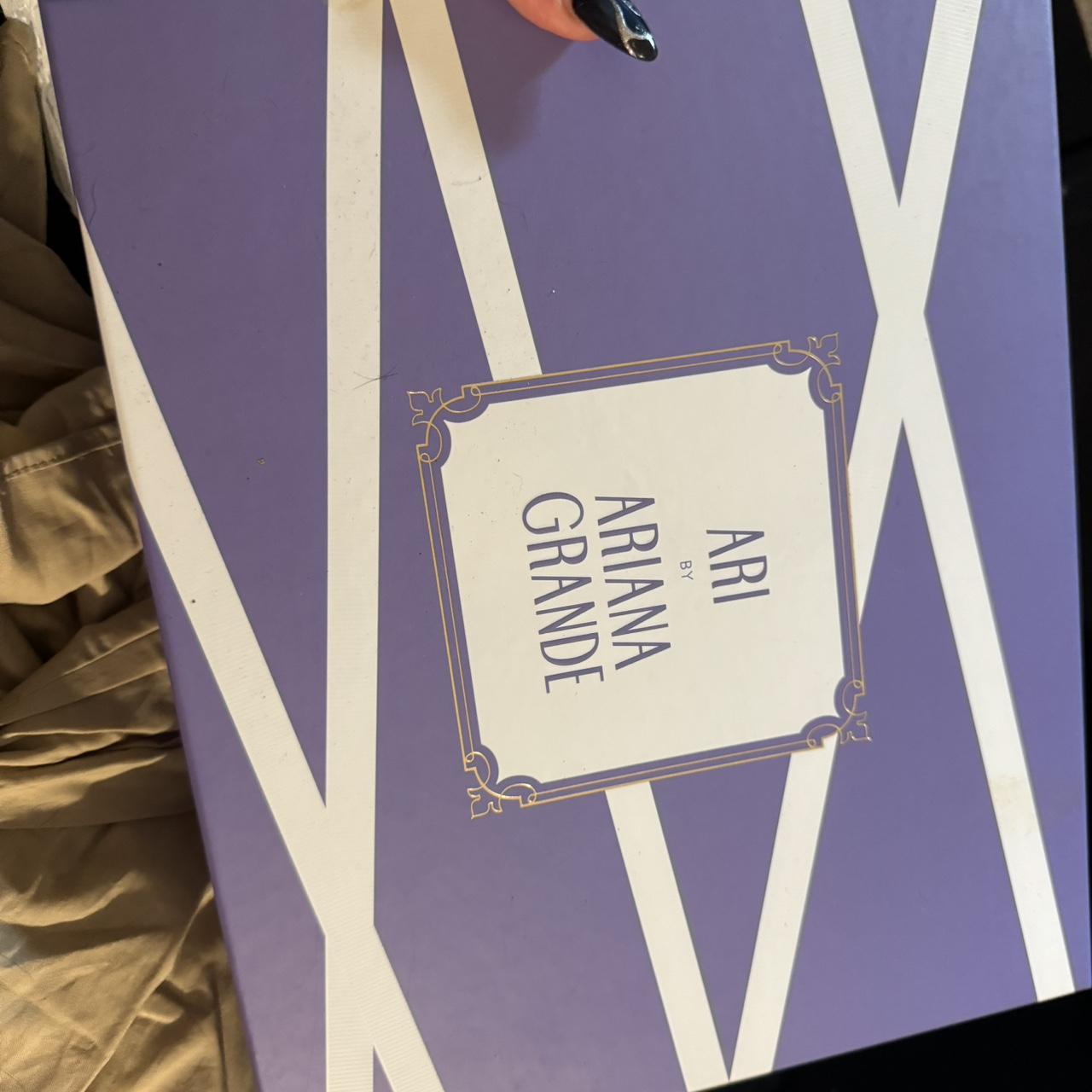 ari ariana grande perfume box perfume semi rare i... - Depop