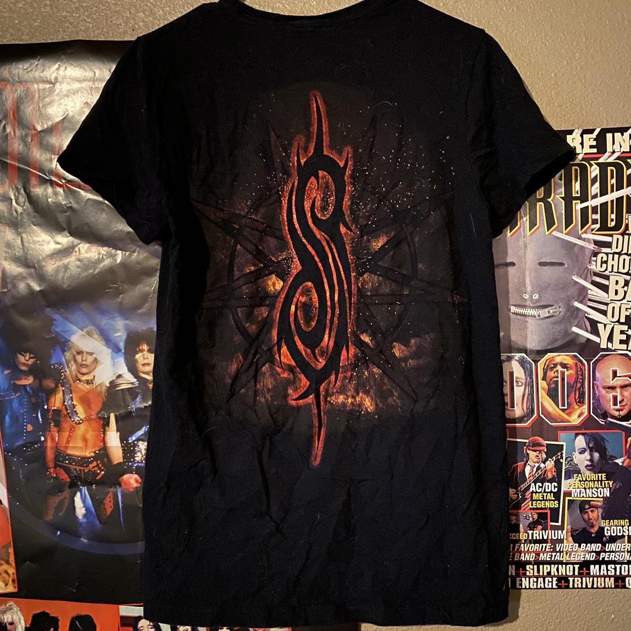 Men's Black and Burgundy T-shirt | Depop