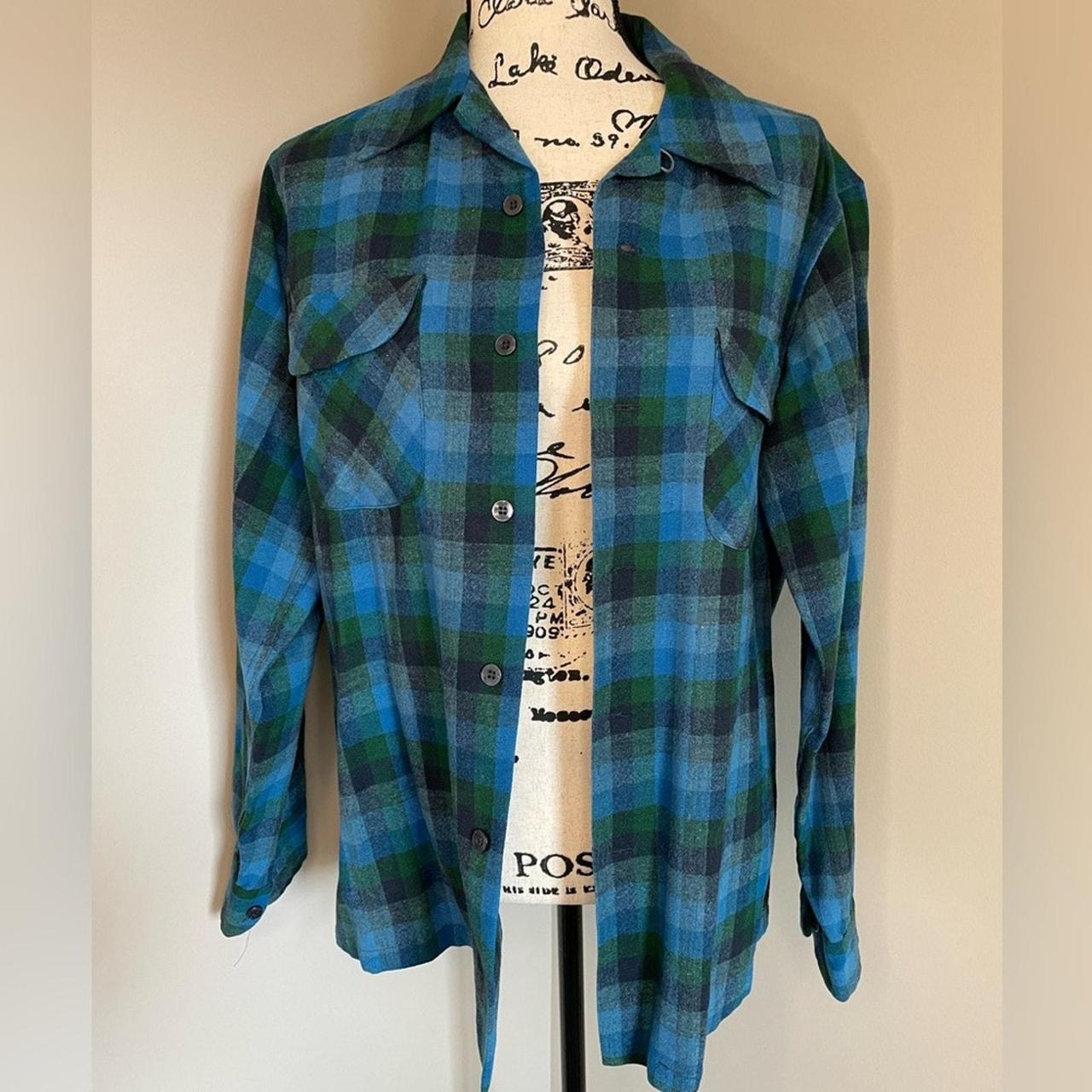 Amazing vintage Pendleton flannel. Gorgeous colors... - Depop