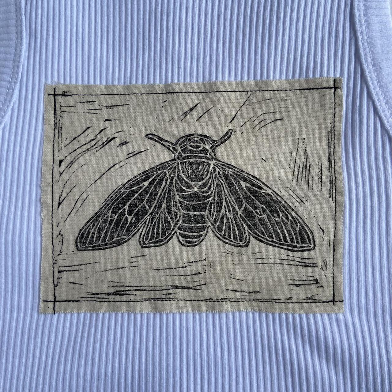 HAND PRINTED LINO CICADA PATCH TANK TOP 🪲 -gorgeous... - Depop