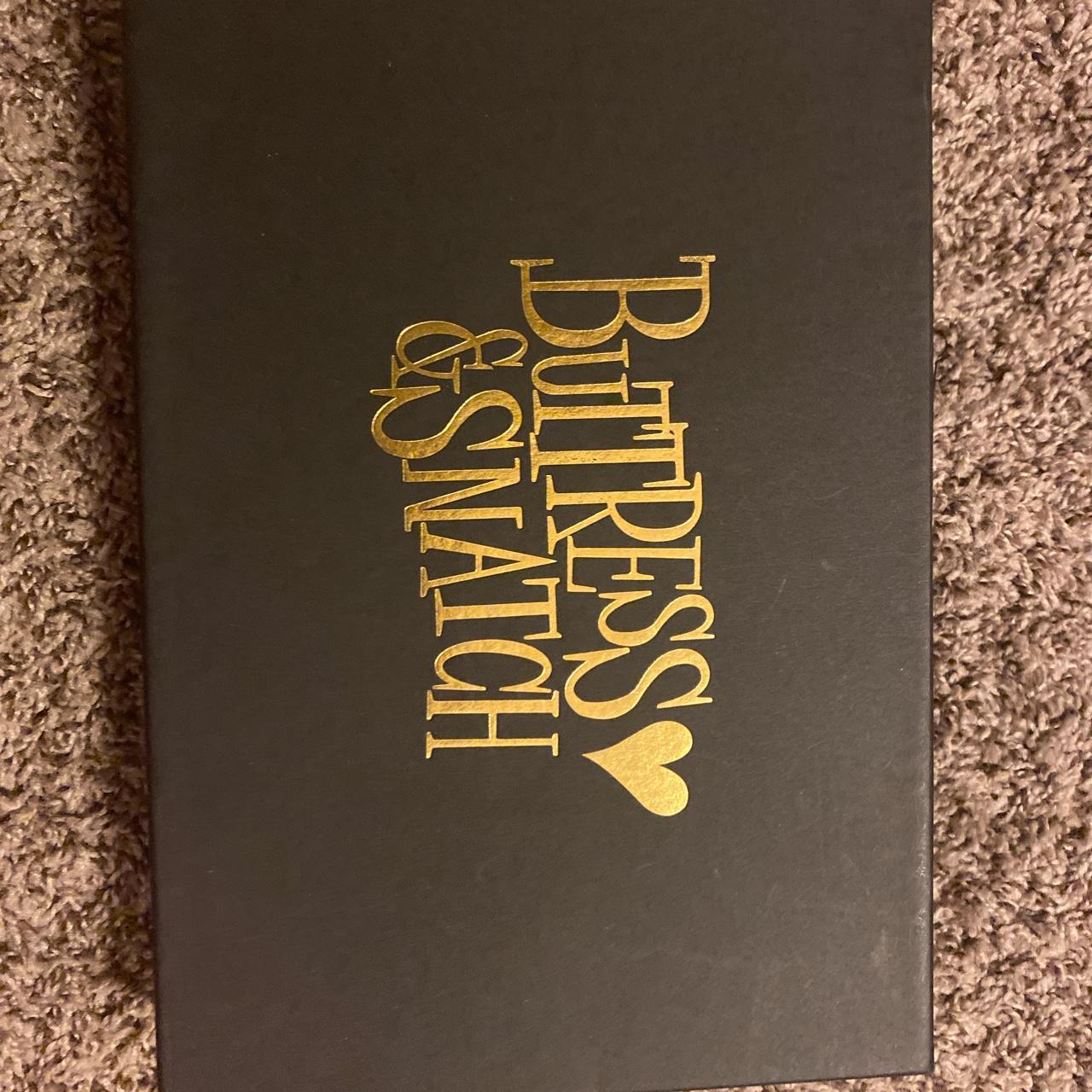 Buttress & Snatch Maria set. Worn only twice - Depop